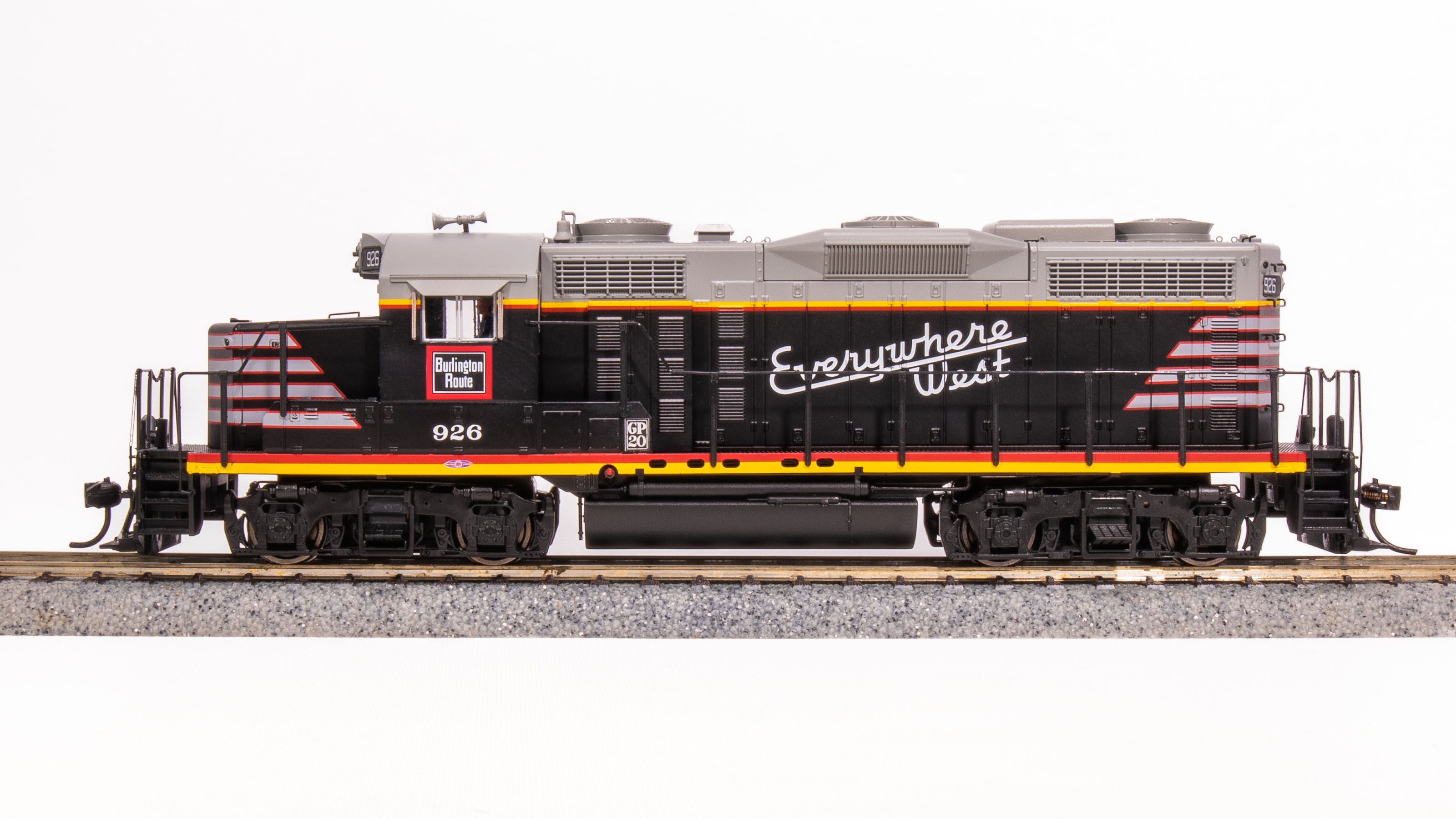 7474 EMD GP20, CBQ 926, Blackbird Scheme, Paragon4 Sound/DC/DCC, HO (F