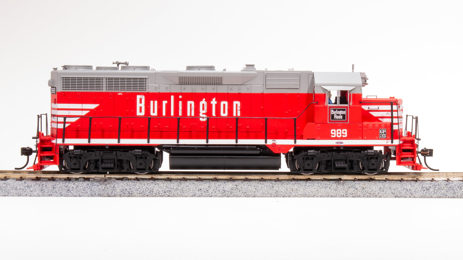 7535 EMD GP35, CBQ 992, Chinese Red, Paragon4 Sound/DC/DCC, HO