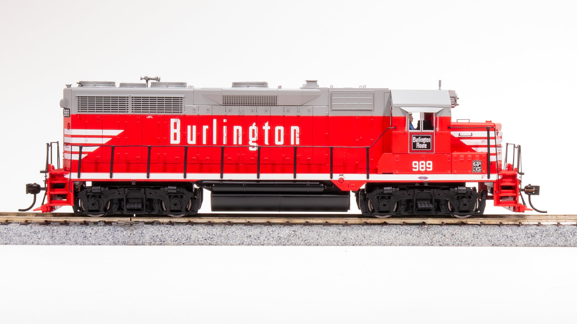 7535 EMD GP35, CBQ 992, Chinese Red, Paragon4 Sound/DC/DCC, HO
