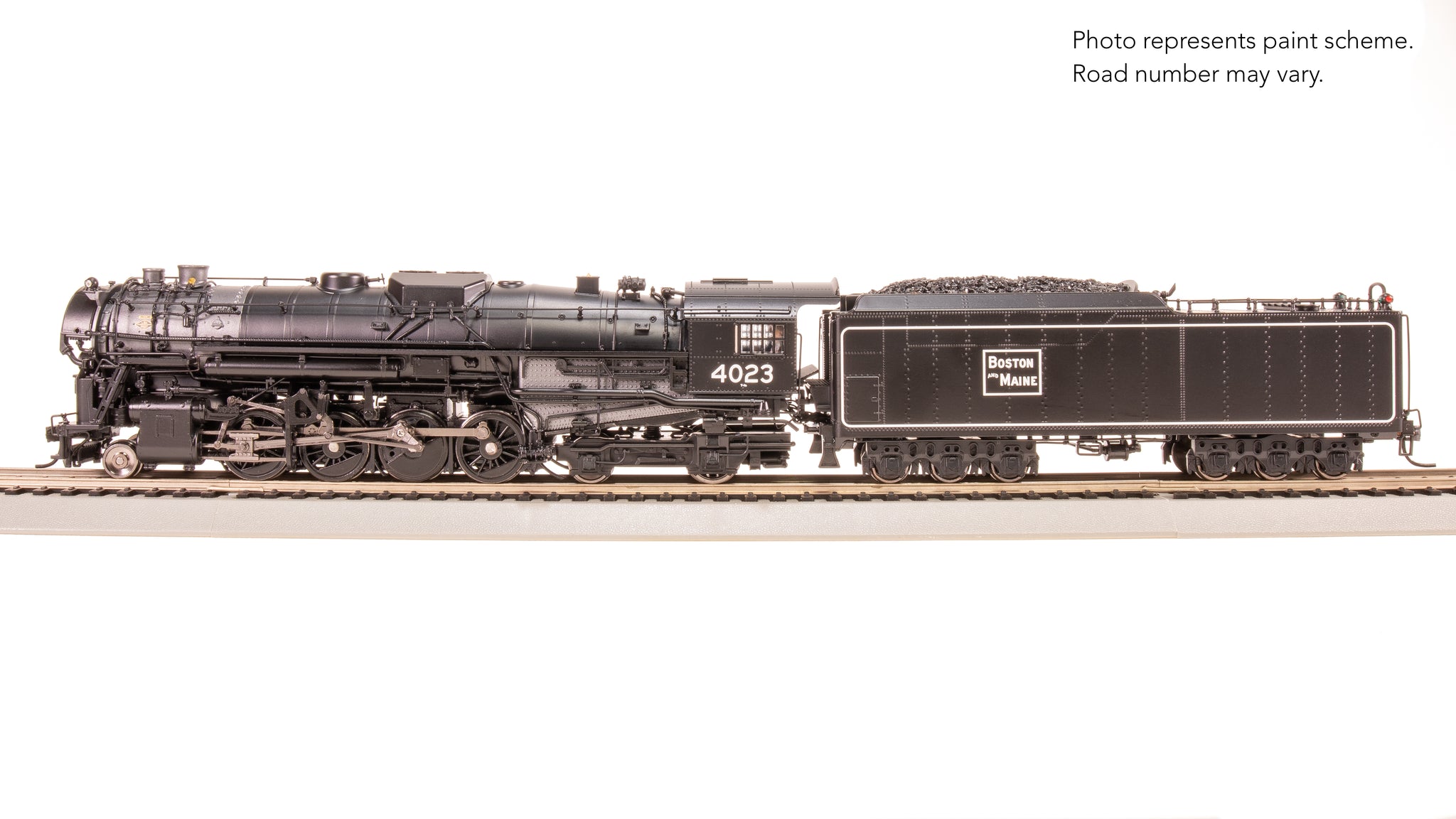 7796 Boston & Maine 2-8-4 Berkshire, T1b #4023, 6-axle Tender, No-Soun