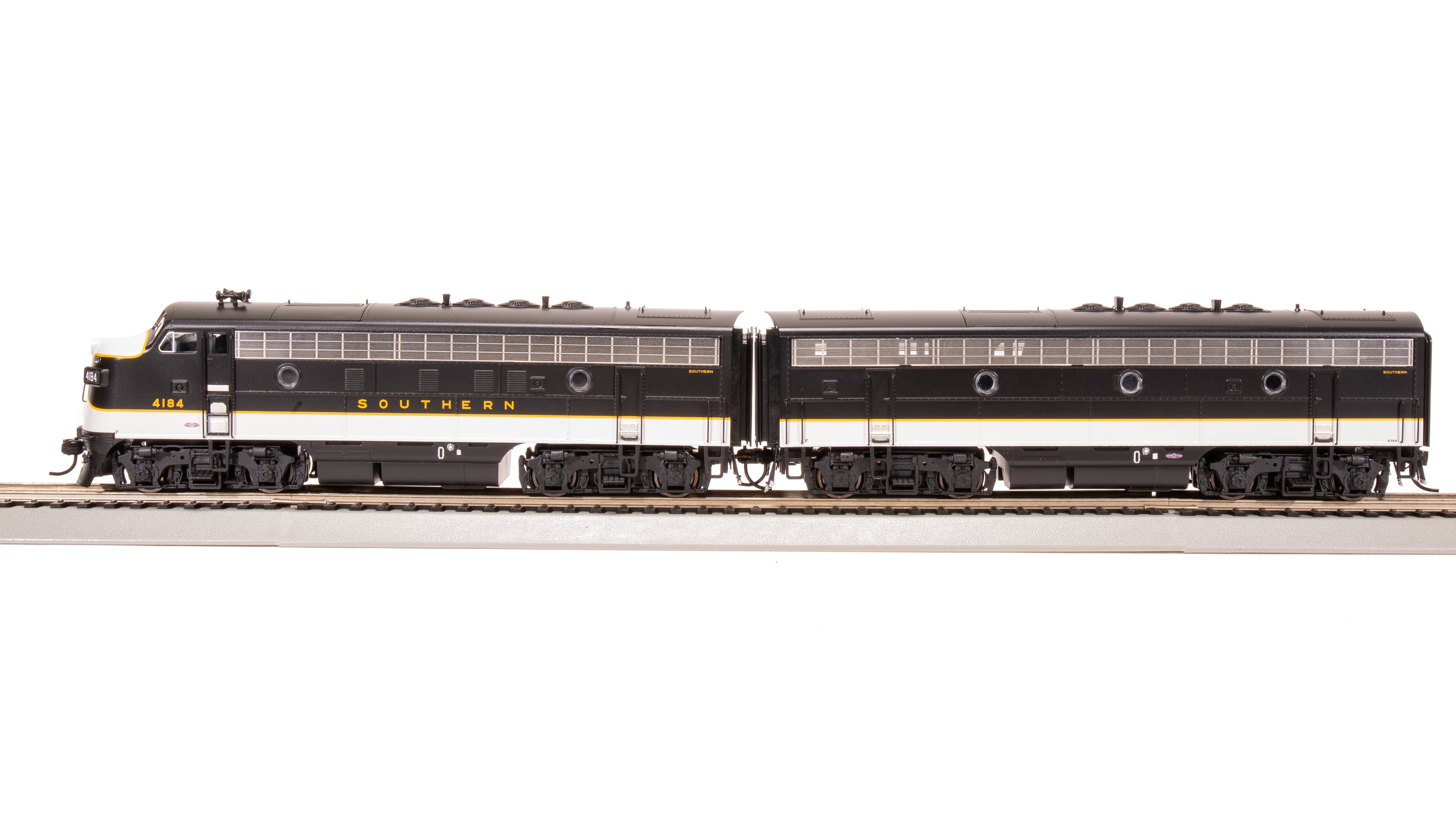 8165 EMD F3 A/B, SOU 4184/4364, Tuxedo Scheme, A-unit Paragon4 Sound/D