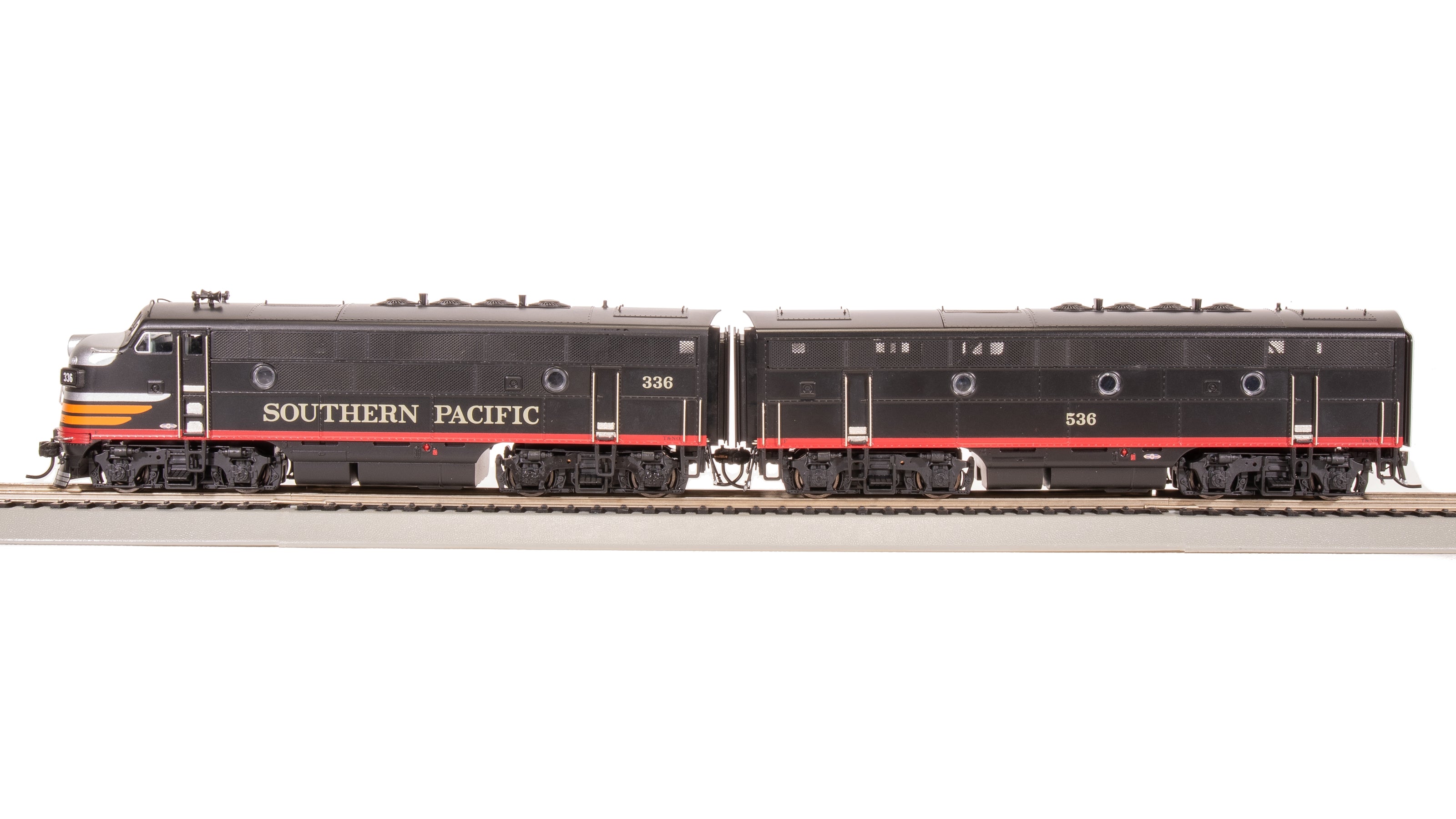 8166 EMD F3 A/B, SP 336/536, Black Widow, A-unit Paragon4 Sound/DC/DCC