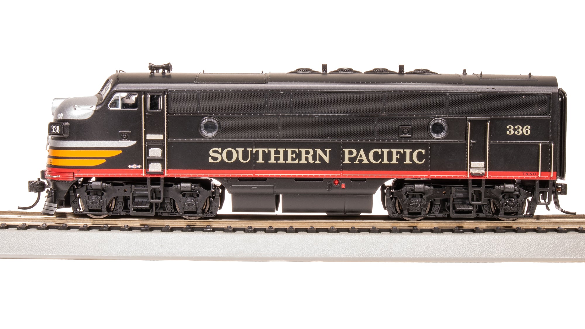8166 EMD F3 A/B, SP 336/536, Black Widow, A-unit Paragon4 Sound/DC/DCC