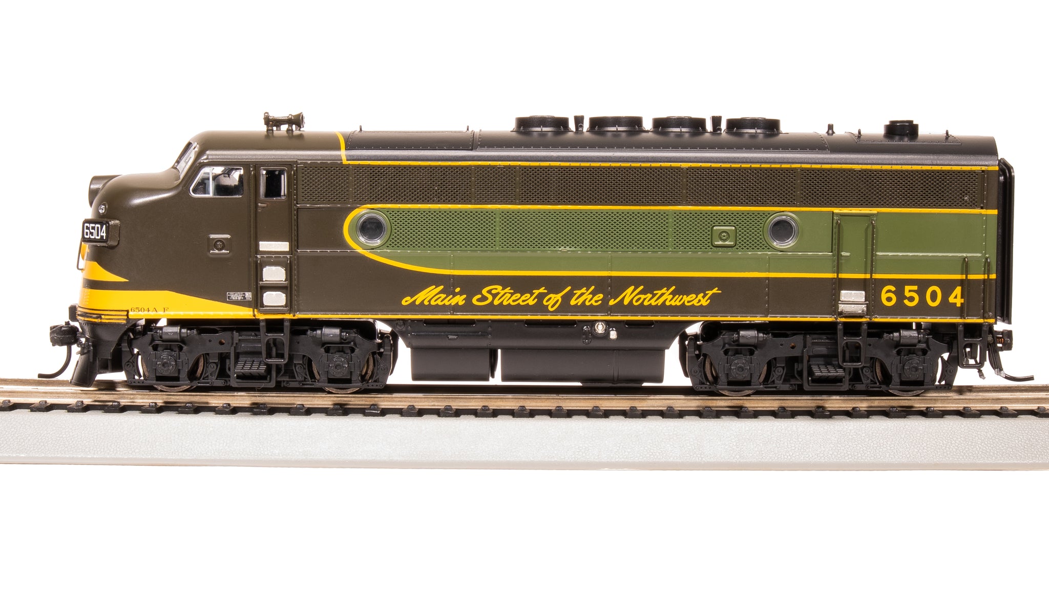 8174 EMD F3B, NP 6504C, Streamliner Scheme, Paragon4 Sound/DC/DCC, HO