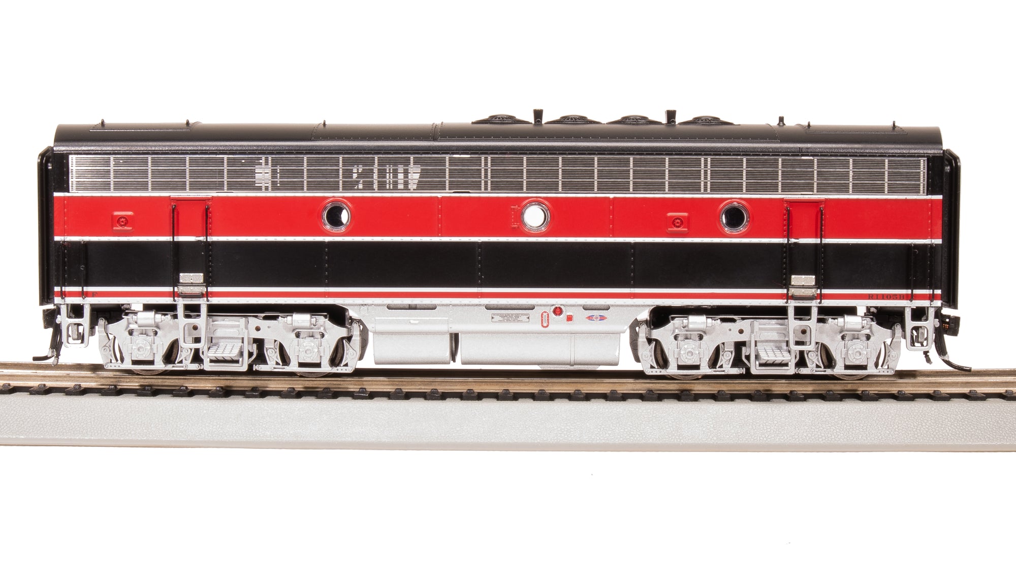 8305 EMD F7B, CRIP 105B, Red/Black w/ Aluminum Trucks, No-Sound / DCC-