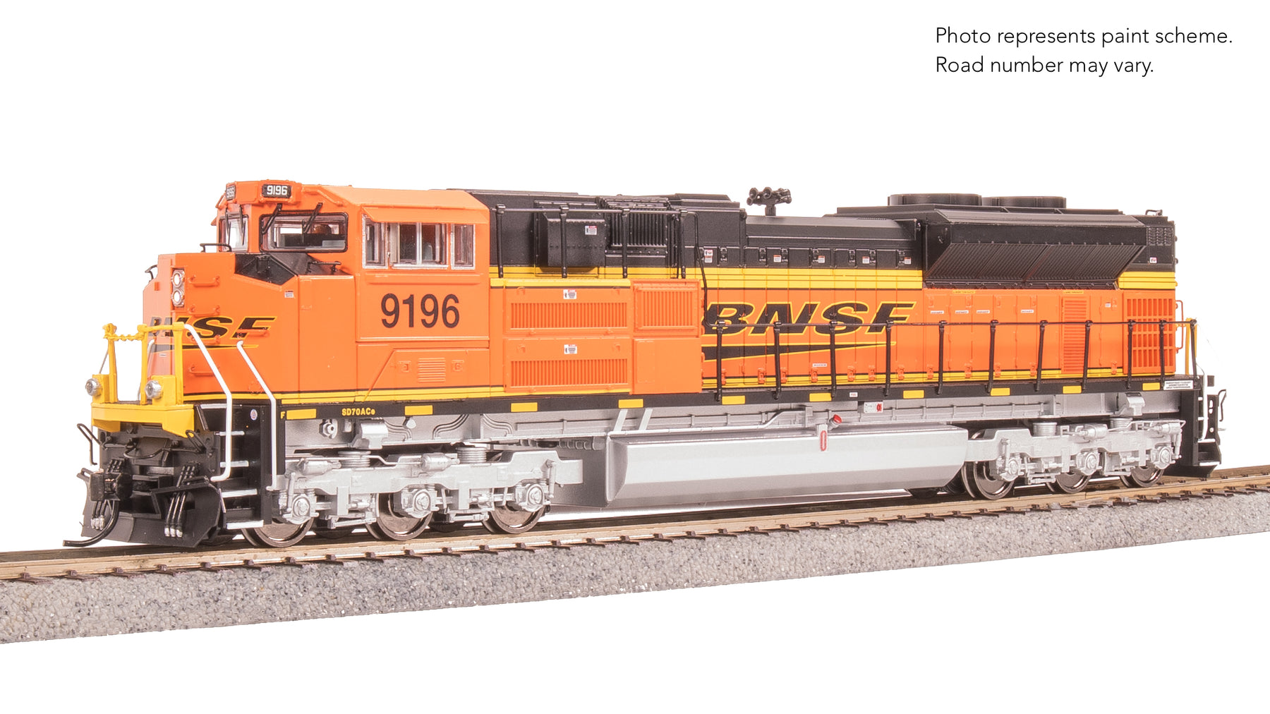 8670 EMD SD70ACe, BNSF 9196, Swoosh Scheme, Paragon4 Sound/DC/DCC, w/