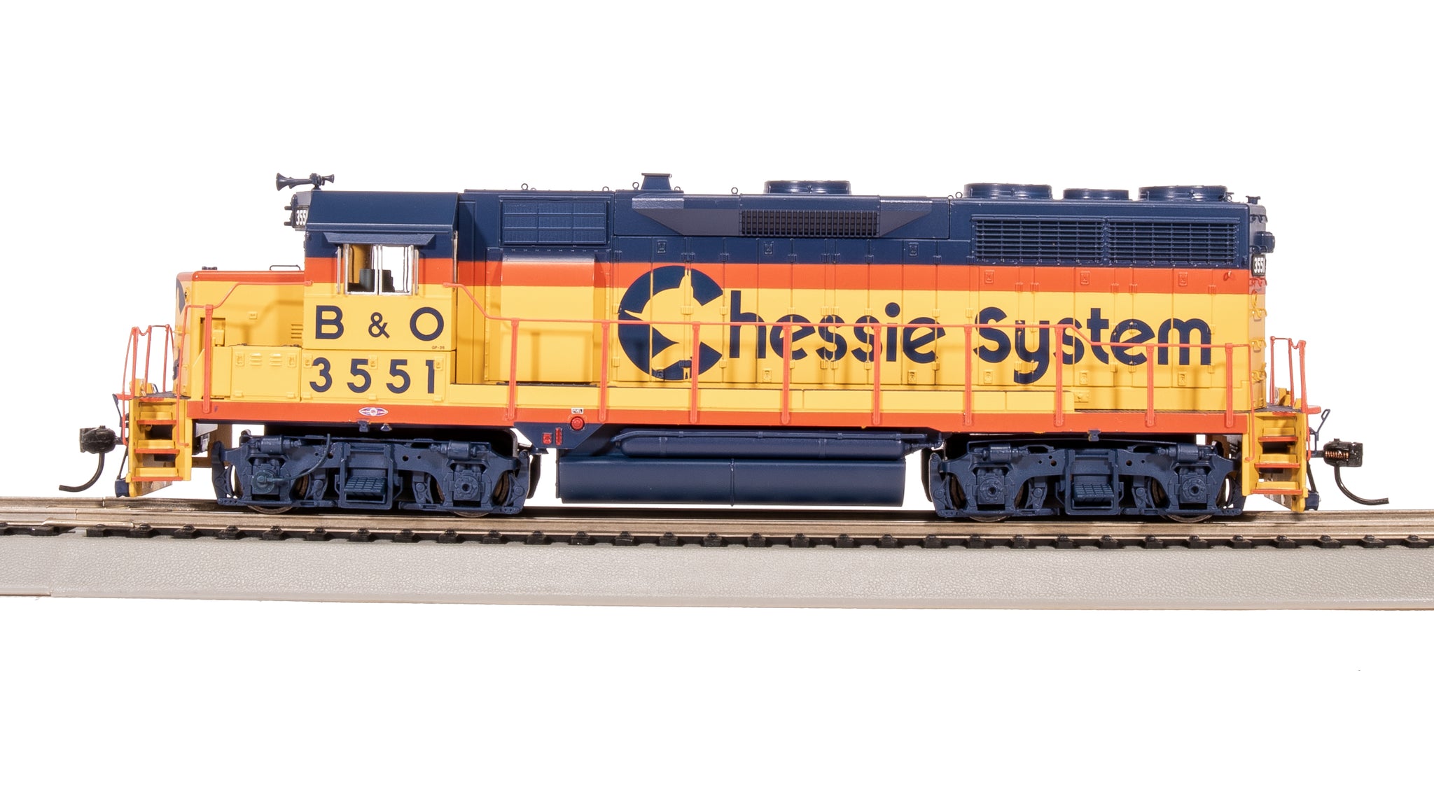 8884 EMD GP35, B&O 3545, Chessie System, Paragon4 Sound/DC/DCC, HO